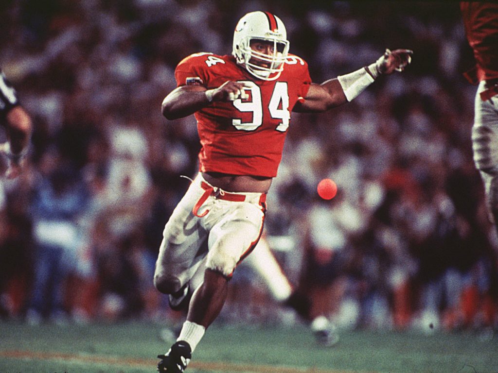 10 Actors Who Were Playing Sports Before Hollywood!
